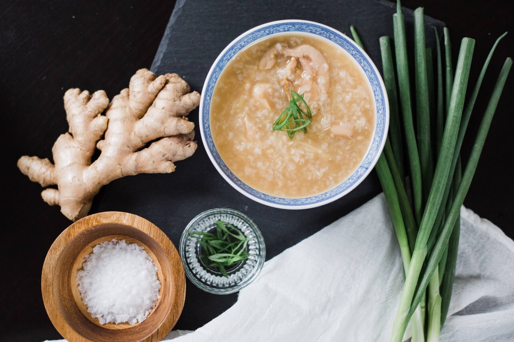Smaak geven aan je eten zonder ui of knoflook - Fodmappie